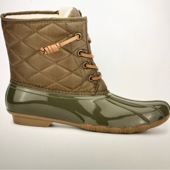 Olivia Miller | Shoes | Nwb Olivia Miller Julia Quilted Duck Boot ...